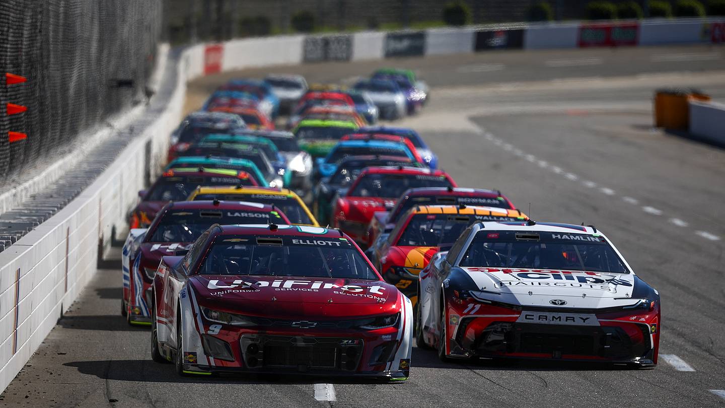 NASCAR: 2024 Martinsville playoff qualifying updates, full starting lineup