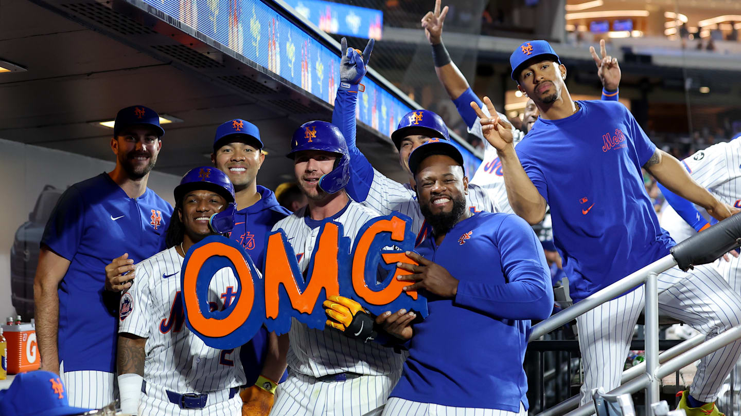 New York Mets Urged To Re-Sign Slugger To Help Beat Philadelphia Phillies