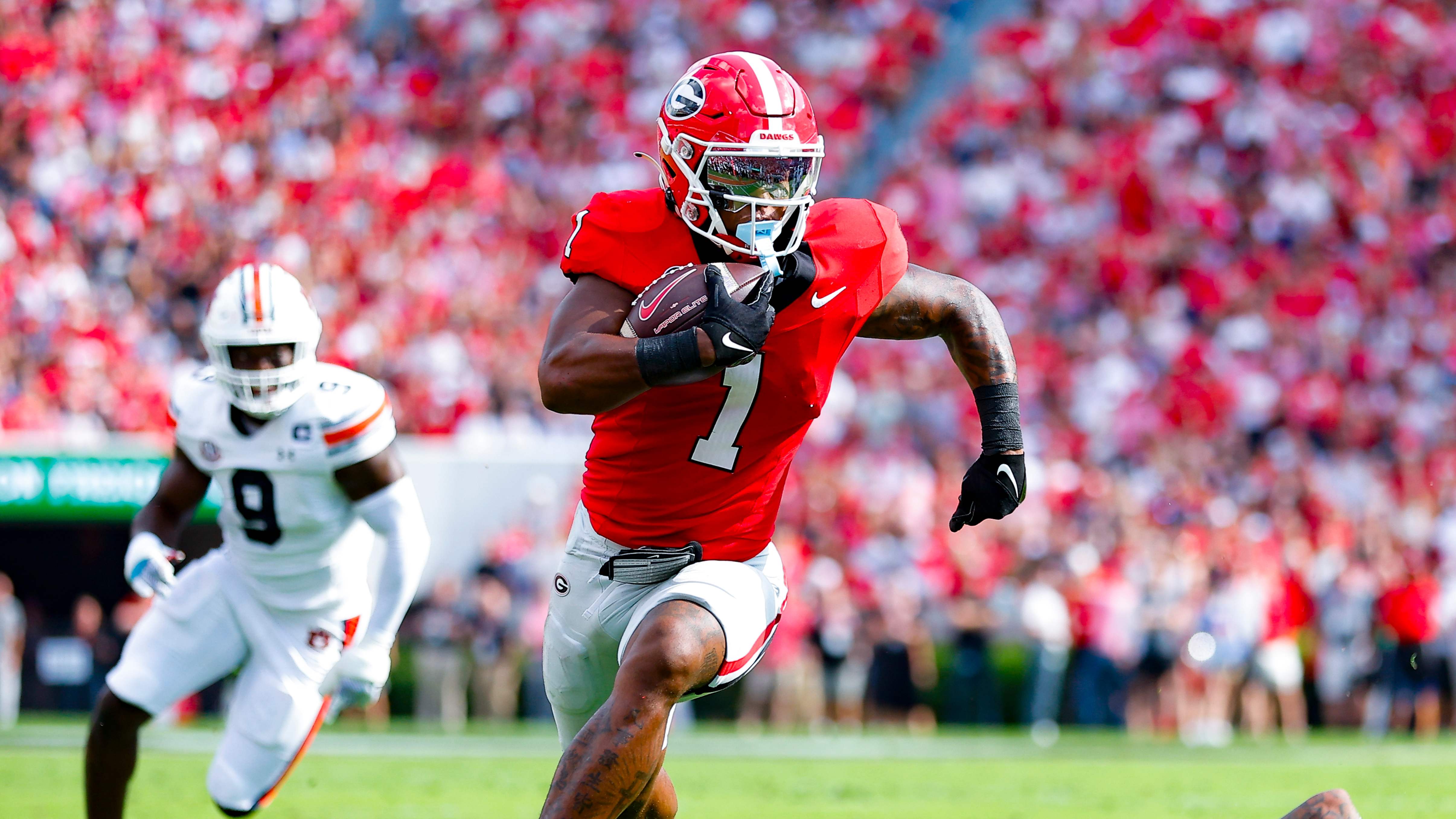 Change of heart sees star Georgia running back declare for the NFL Draft