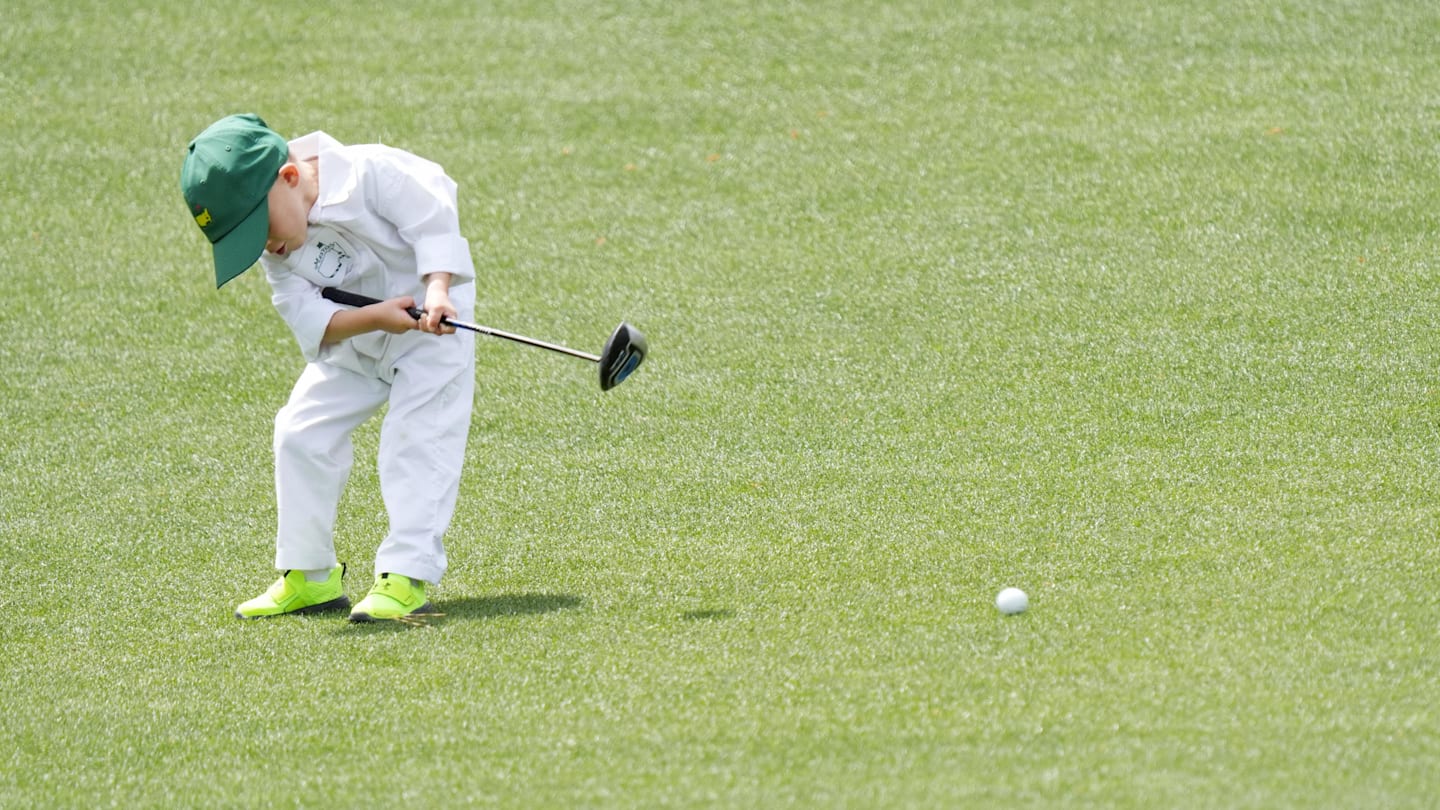 Jordan Spieth's kids Sammy & Sophie steal show at Masters Par 3 Contest