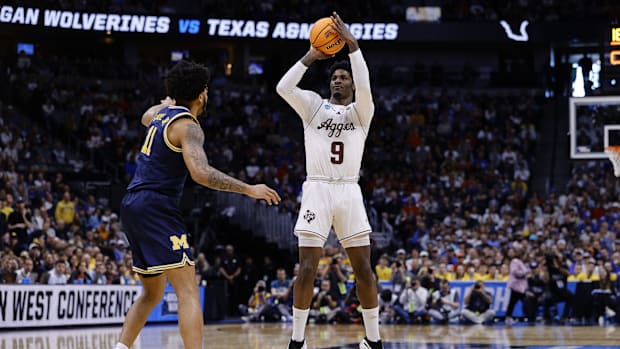 Texas A&M Aggies Forward Solomon Washington Enters Transfer Portal