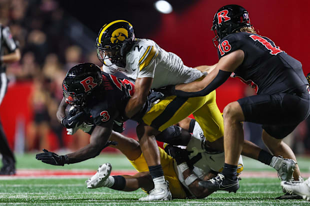 Iowa Hawkeyes Defense Meets Turnover Goal in Week 4 Win