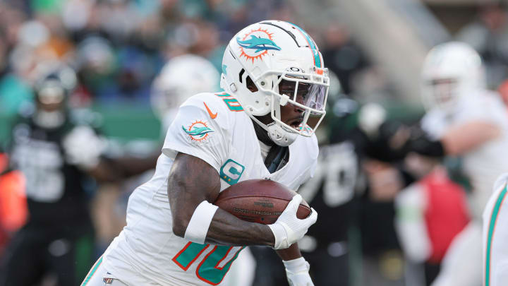 dolphins win total