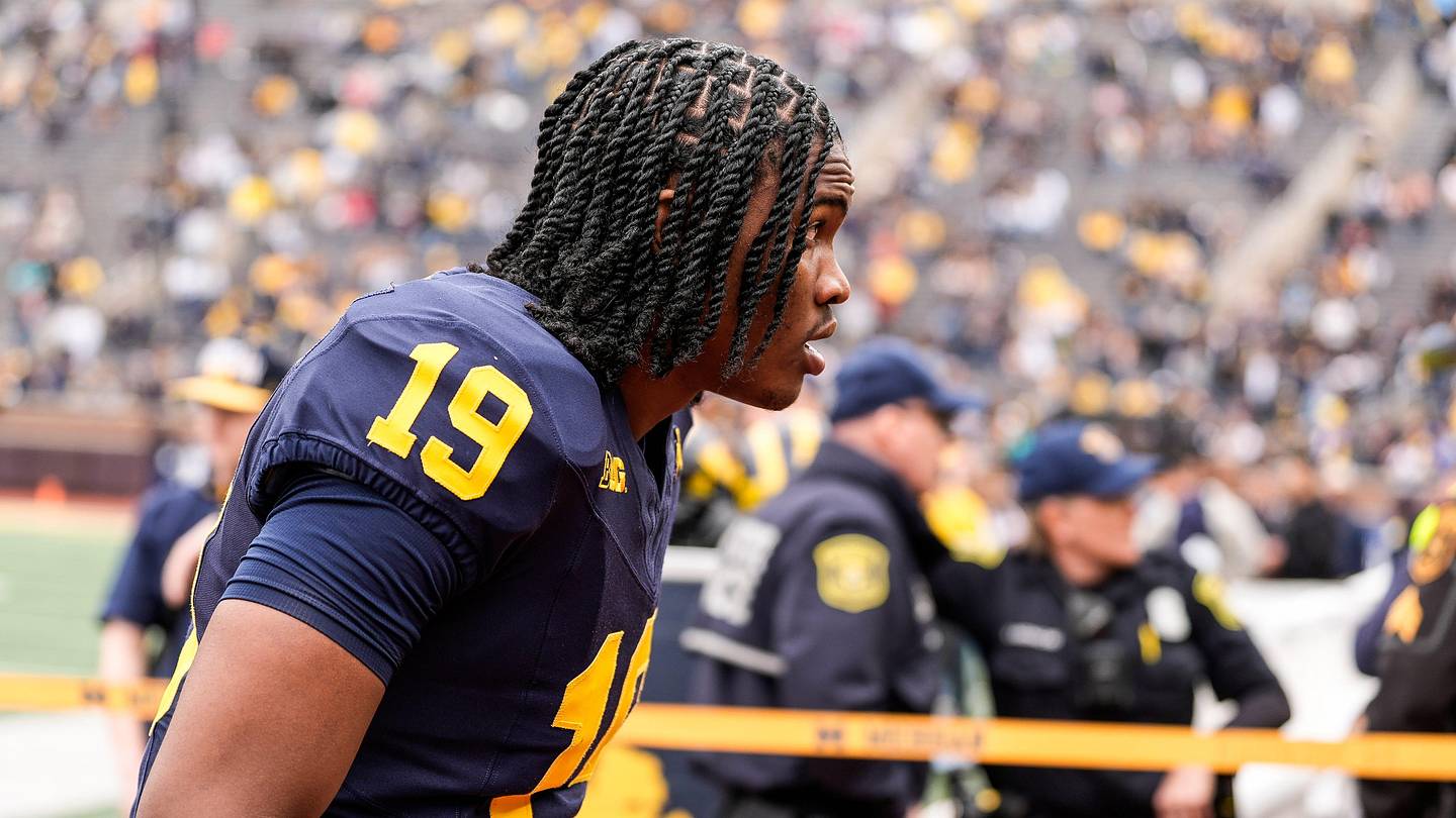 Bryce Underwood to make history as Michigan's youngest starting quarterback