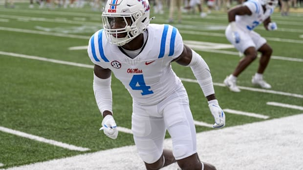 Ole Miss Rebels LB Suntarine Perkins Named SEC Defensive Player of the Week