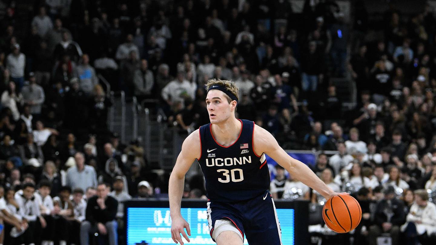 Former UConn Star Projected To Get Drafted By NBA Playoff Team