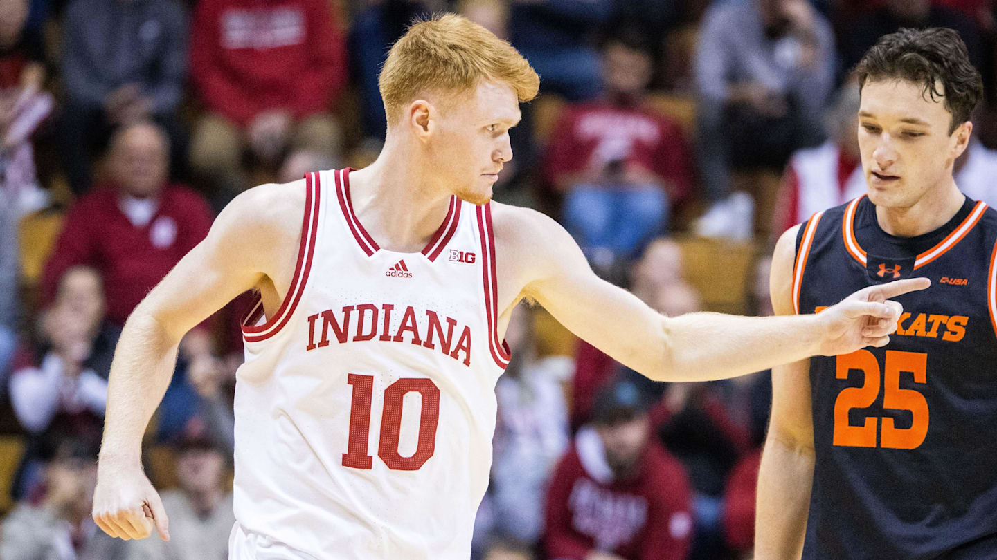 Luke Goode Makes Career-High 5 3-Pointers in Indiana's Win Over Sam Houston