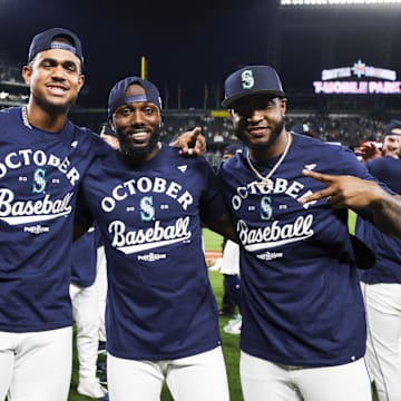 Mariners Announce Victor Robles Move After Recent Suspension