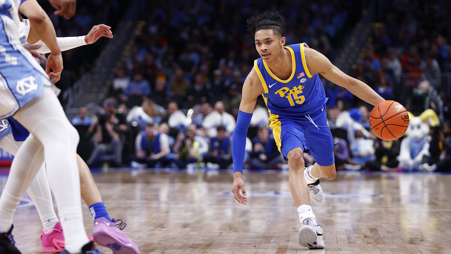 Pitt Panthers Jaland Lowe Ranked Amongst Best Sophomores