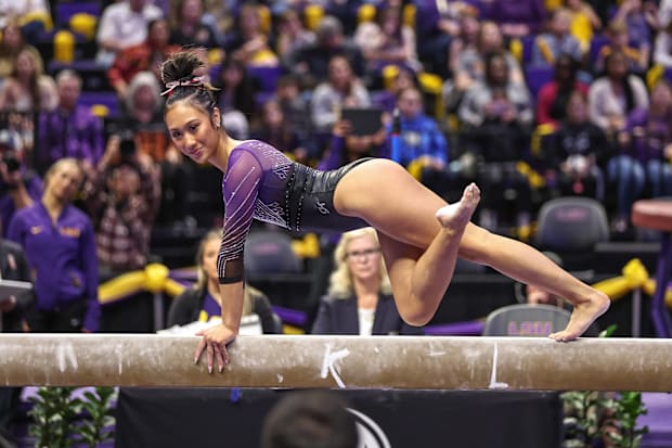Livvy Dunne crowns LSU gymnastics star Kailin Chio 1-word title after ...