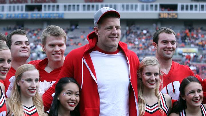 WATCH: J.J. Watt gives speech to Wisconsin Badgers players about walk ...
