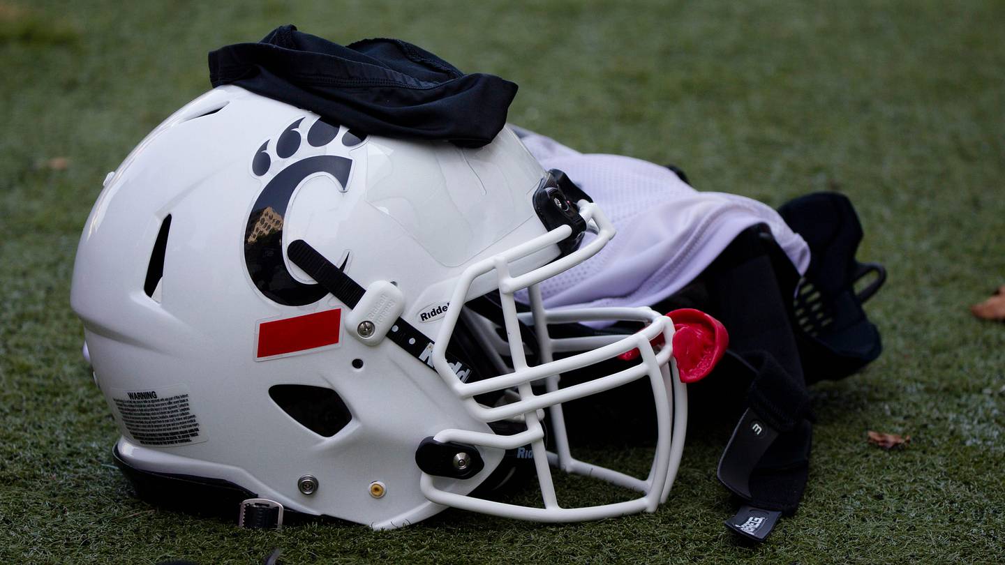 Report: Cincinnati Adds Safeties Coach From FCS Ranks in Samford's Adam ...