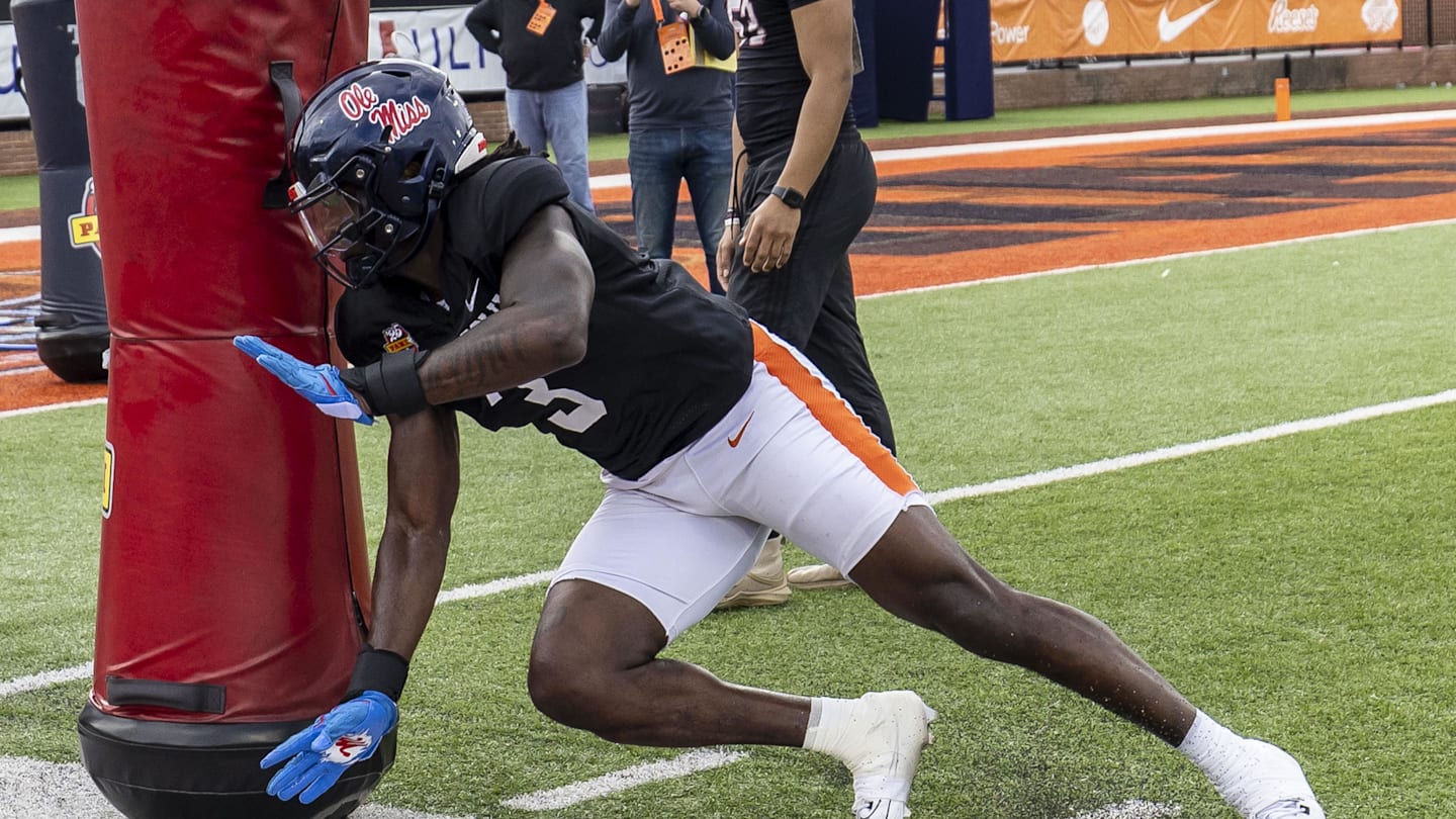 WATCH: Ole Miss EDGE Princely Umanmielen Shows Off Agility, Secures ...