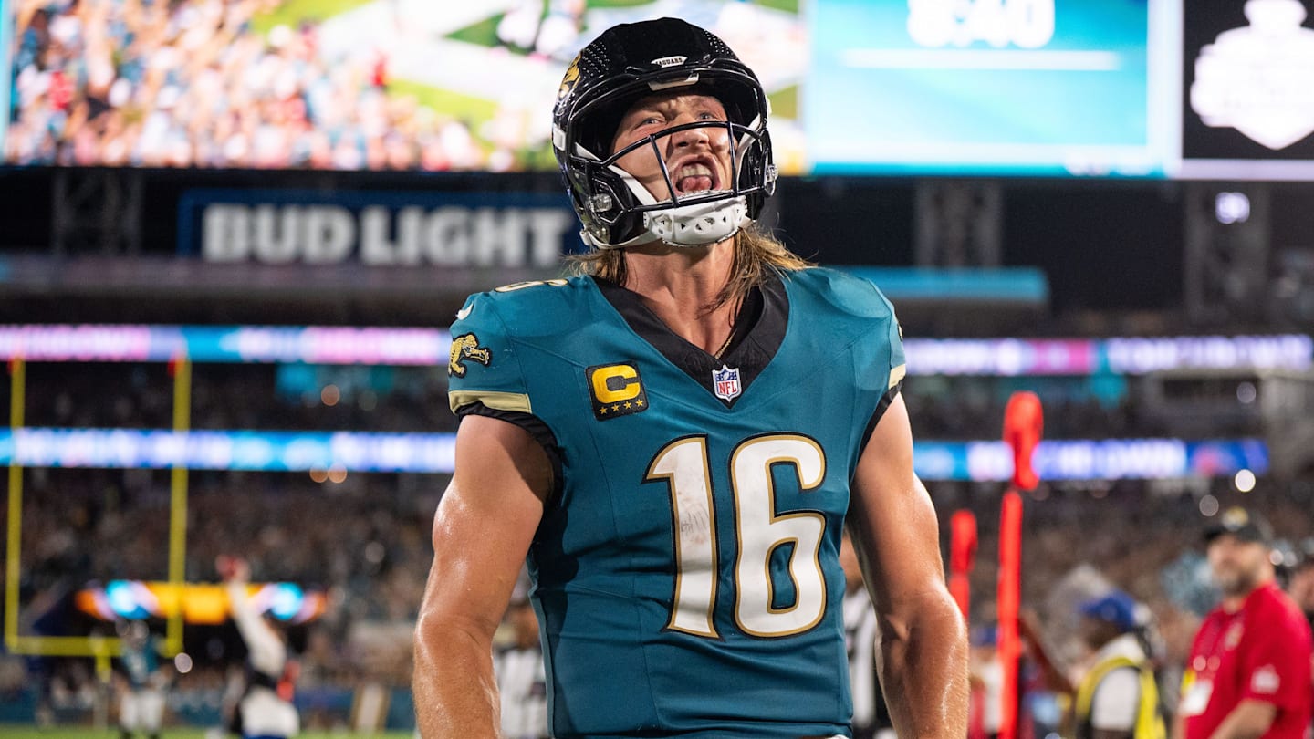 Jaguars Coach Reveals What He Was Thinking During Trevor Lawrence's ...