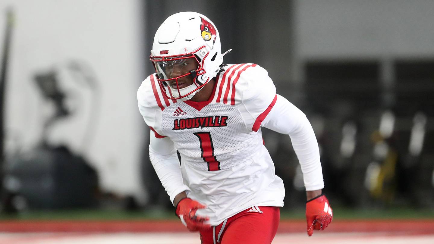 11 Louisville Football Players Named to Senior Bowl Watch List