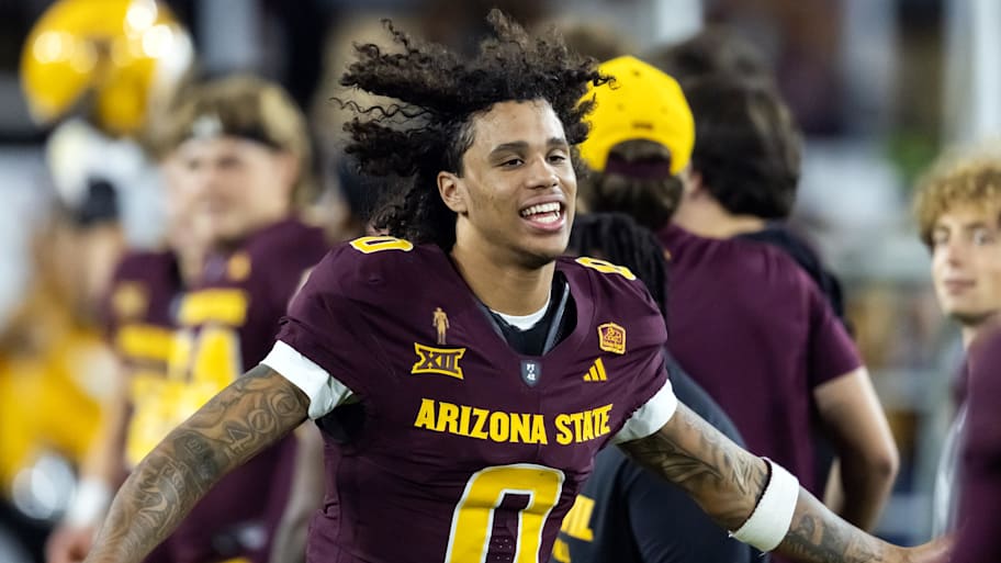Giants Build Around Jaxson Dart in Newest PFF Mock Draft | Yardbarker