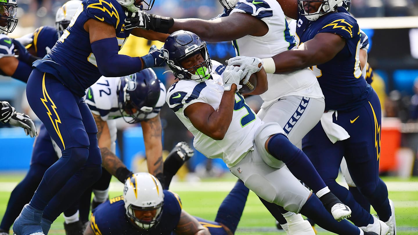 What to Watch as Seattle Seahawks Kick Off Preseason at Los Angeles ...