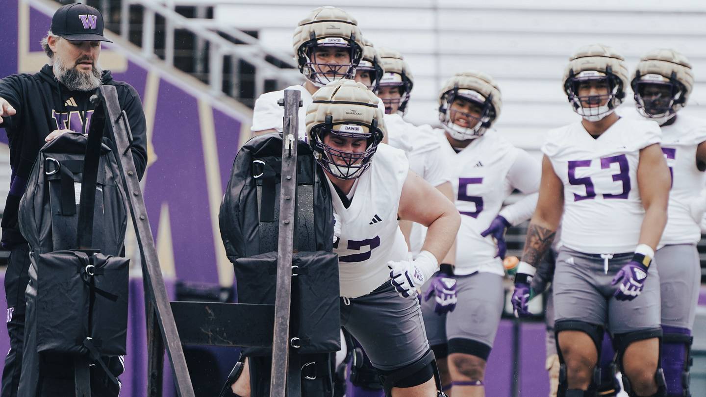 Even with Rogers Charged, UW Held Upbeat Fourth Spring Practice