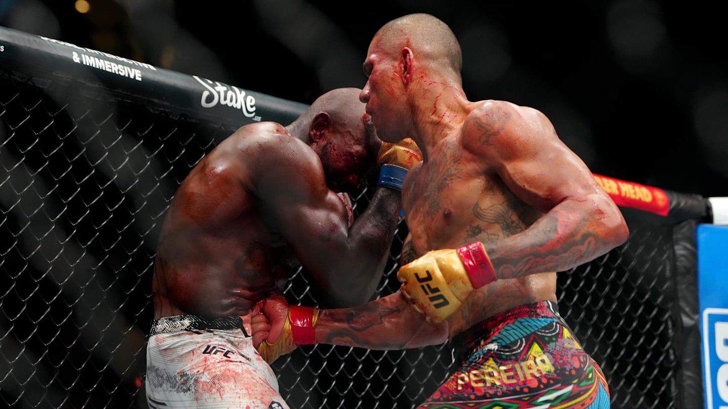 ‘McGregor did it,’ UFC star Alex Pereira calls for Superfight with ...