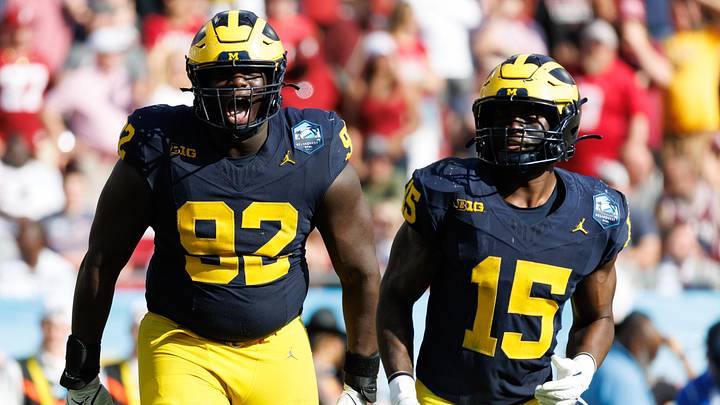 Major Michigan football LB target sets commitment date, puts Wolverines ...
