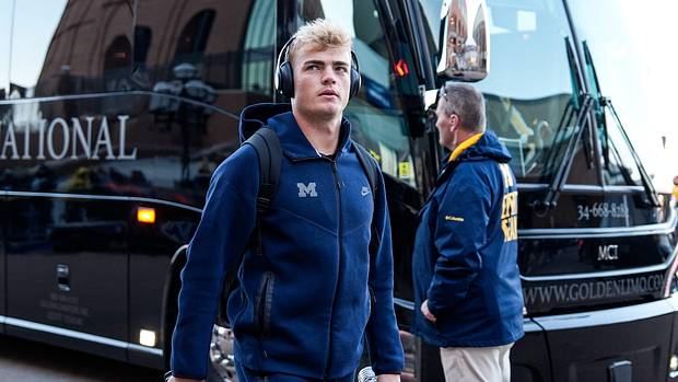 What Michigan Quarterback Davis Warren Said About Oregon Ducks: 'Bring ...