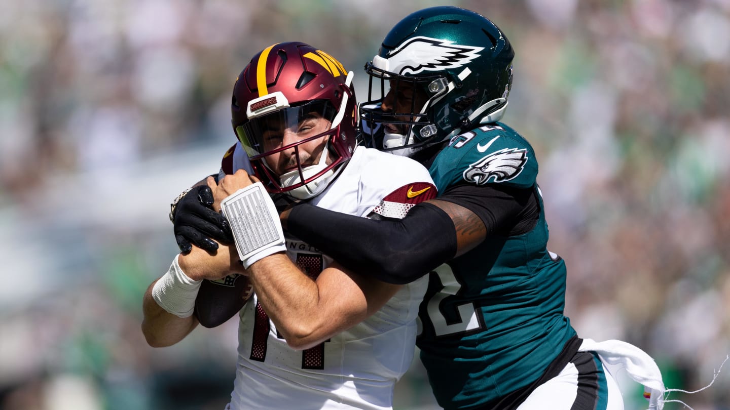 Former All-Pro Lofa Tatupu Makes Case For Seattle Seahawks to Sign Veteran LB