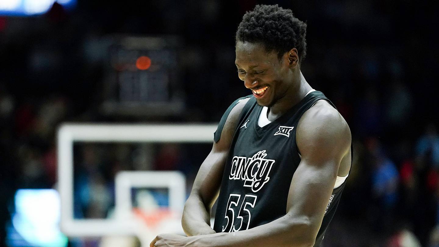 Watch: Highlights From Cincinnati's Non-Conference Closing Victory Over ...