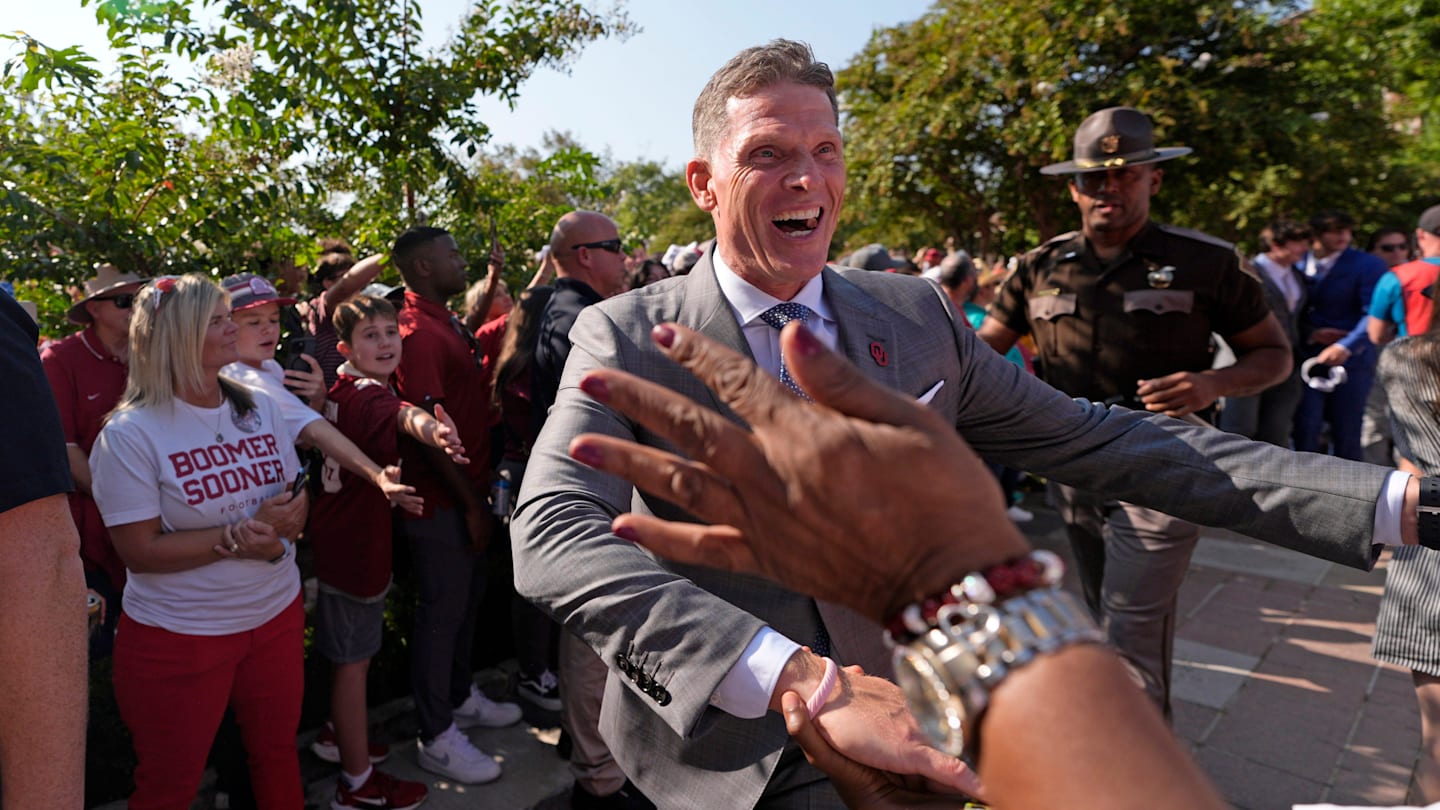 Oklahoma Keeps Recruiting Momentum Going With 2026 LB Commit