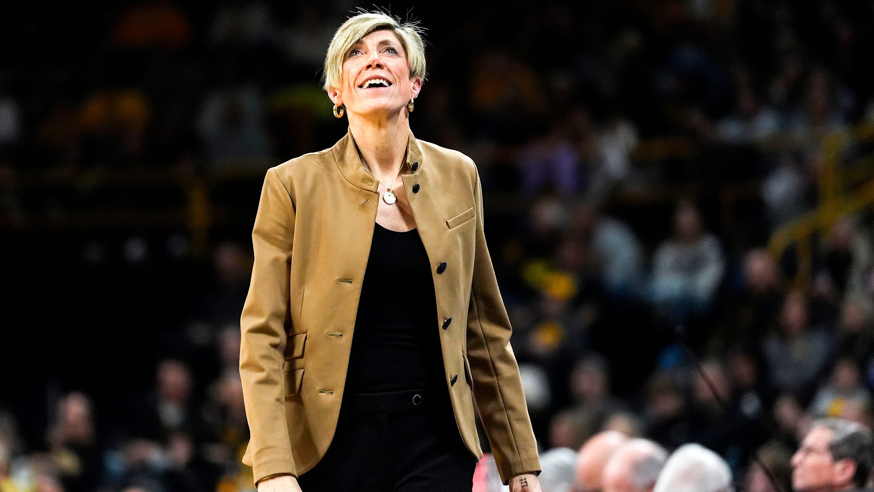 Iowa women's basketball climbs to No. 8 in AP Poll after defeating ...