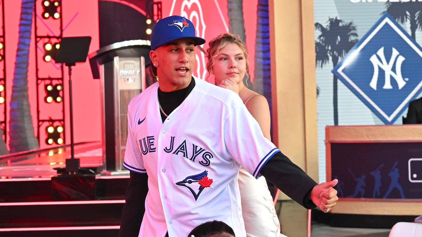 Toronto Blue Jays Top Pitching Prospect Brandon Barriera Starting Rehab ...