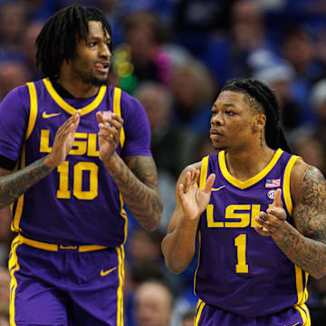 ESPN predicts the winner between the Kentucky Wildcats and Oklahoma Sooners