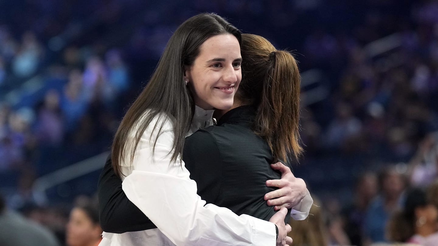 Caitlin Clark Did Something Nice for Fever Teammate Who’s Out for the ...