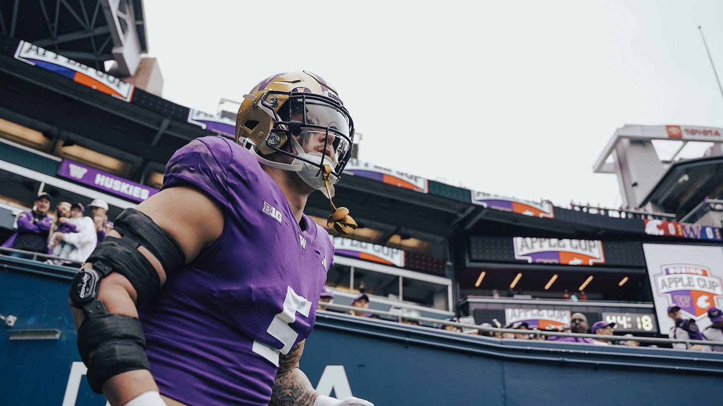 Durfee, 9 Others Out for Northwestern Game