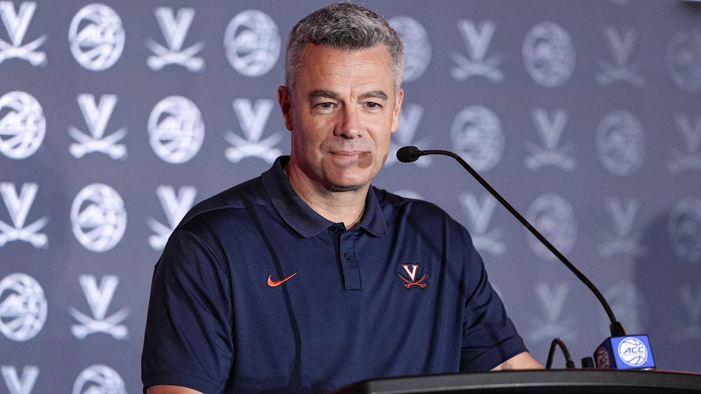 Tony Bennett Retiring Immediately as Virginia Basketball Head Coach