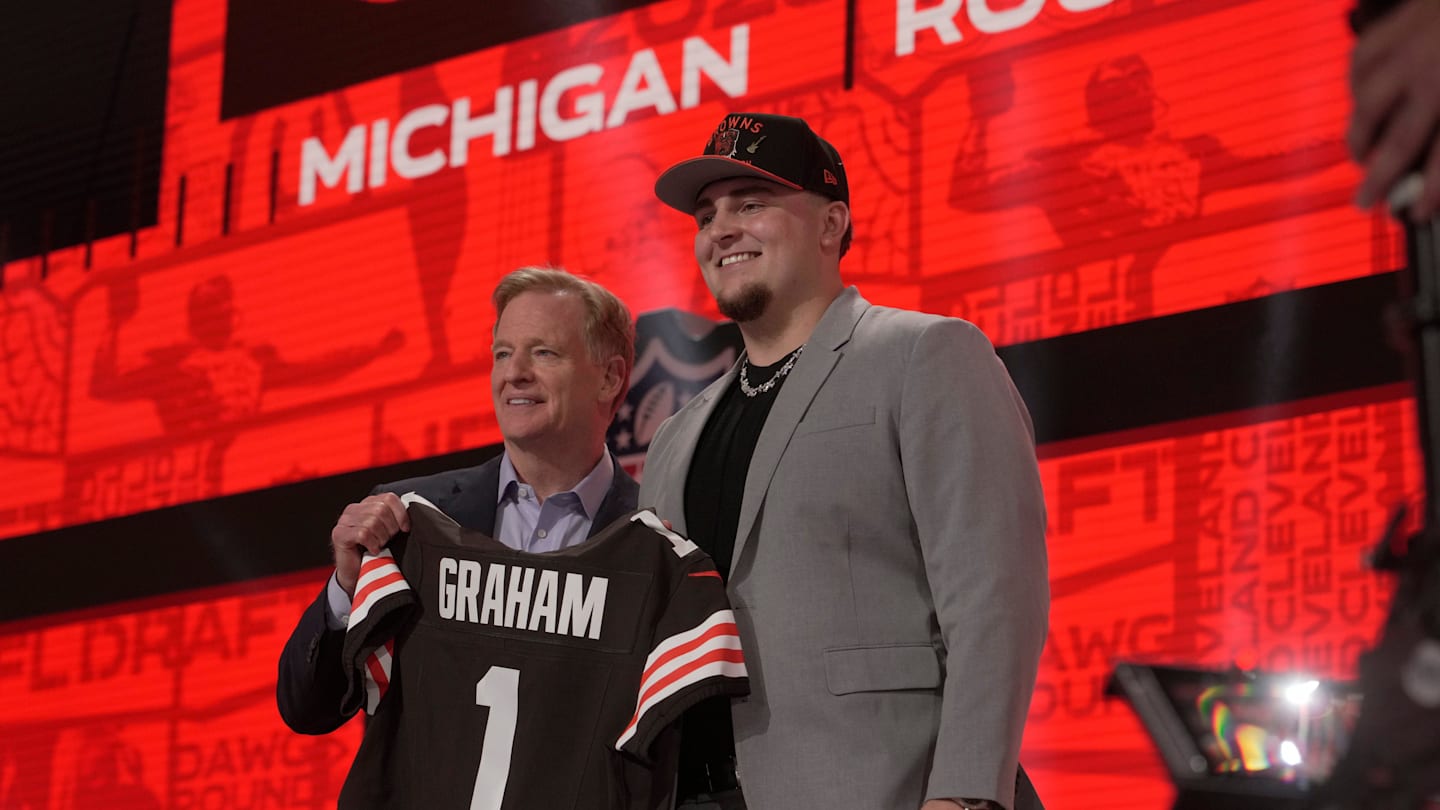 Mason Graham puts friendship first after receiving NFL Draft call