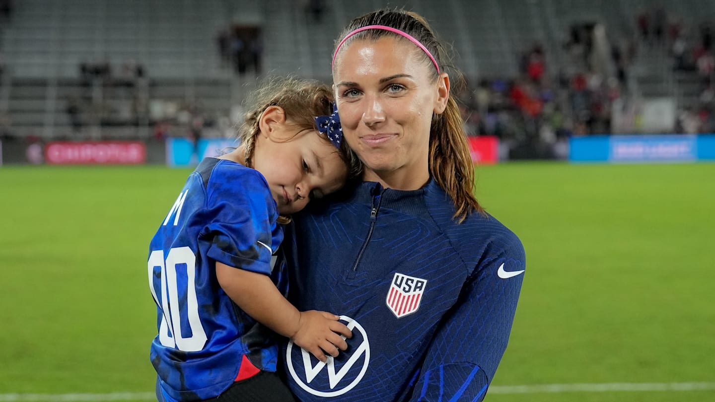 Alex Morgan and Daughter Charlie Twinning for Girls’ Night Out Is the ...