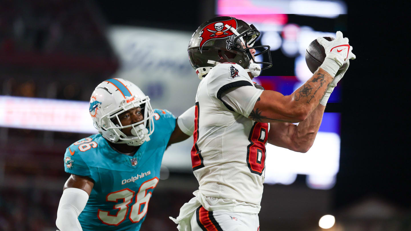 Former Furman TE Ryan Miller Catches First NFL Touchdown For Tampa Bay ...