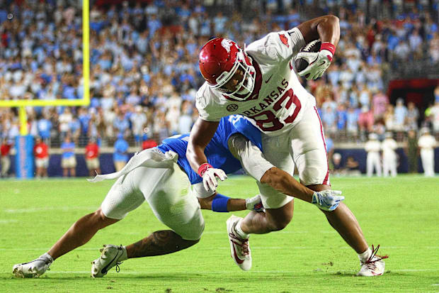 Razorbacks release depth chart ahead of game against No. 4 Texas A&M