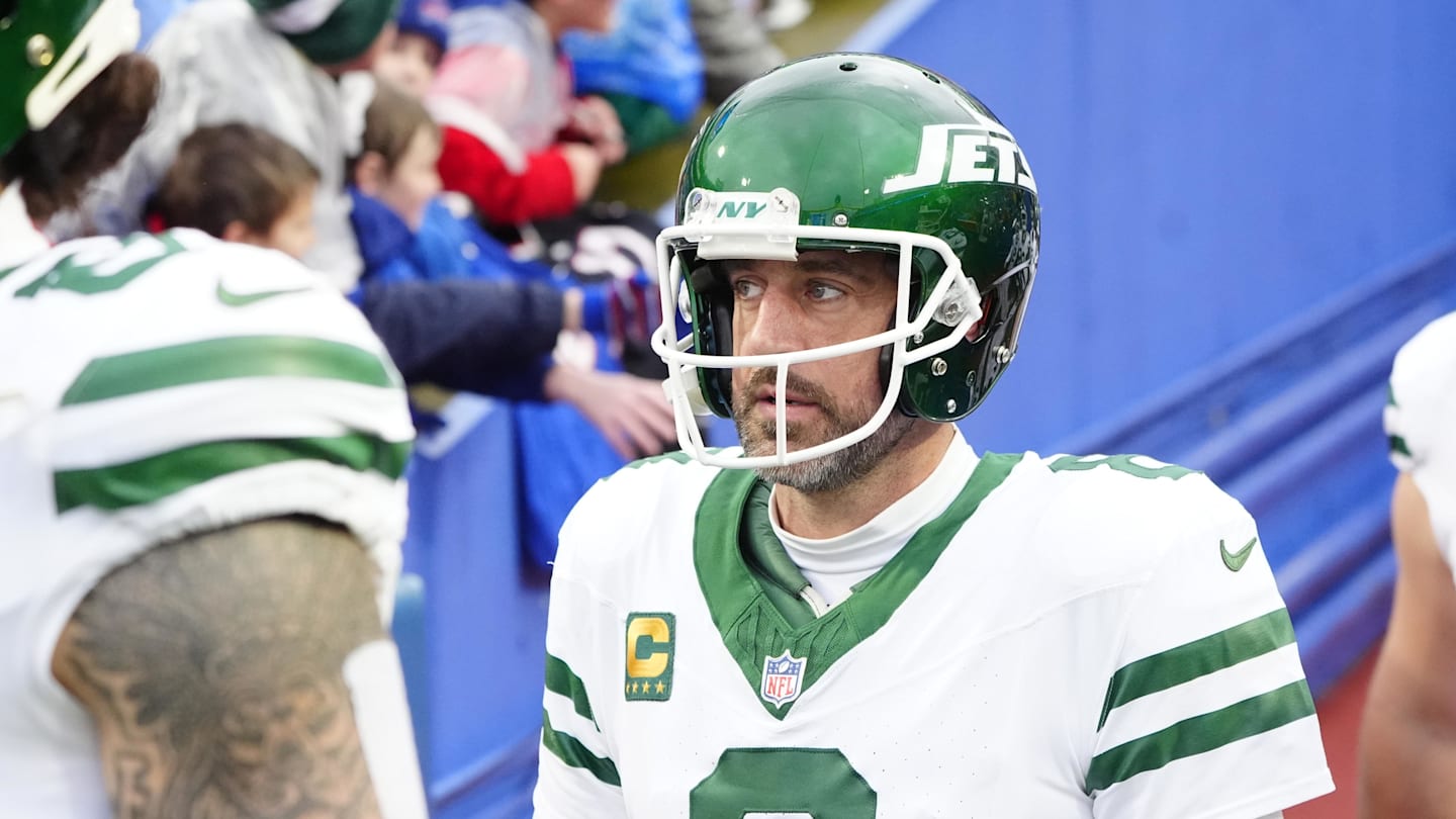 Jets Could Make Franchise-Altering Decision To Replace Aaron Rodgers