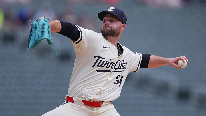Rangers Acquire Underrated Twins Left-Handed Reliever Danny Coulombe