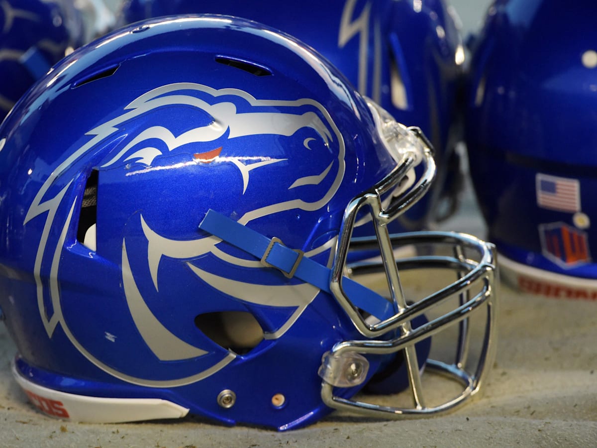 boise state helmet coloring pages