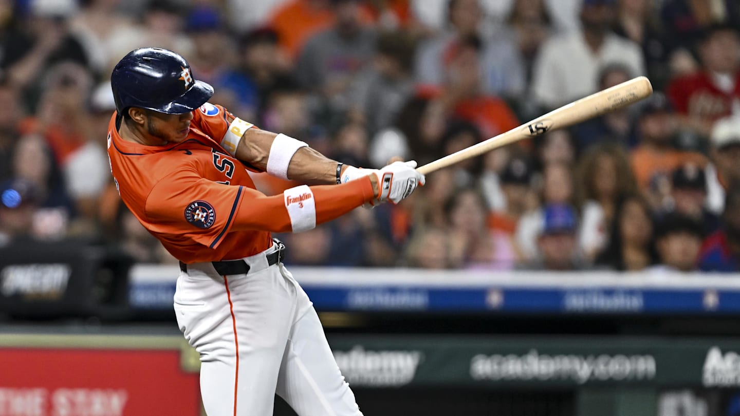 Houston Astros Recently Injured Slugger Named Team MVP in First Half