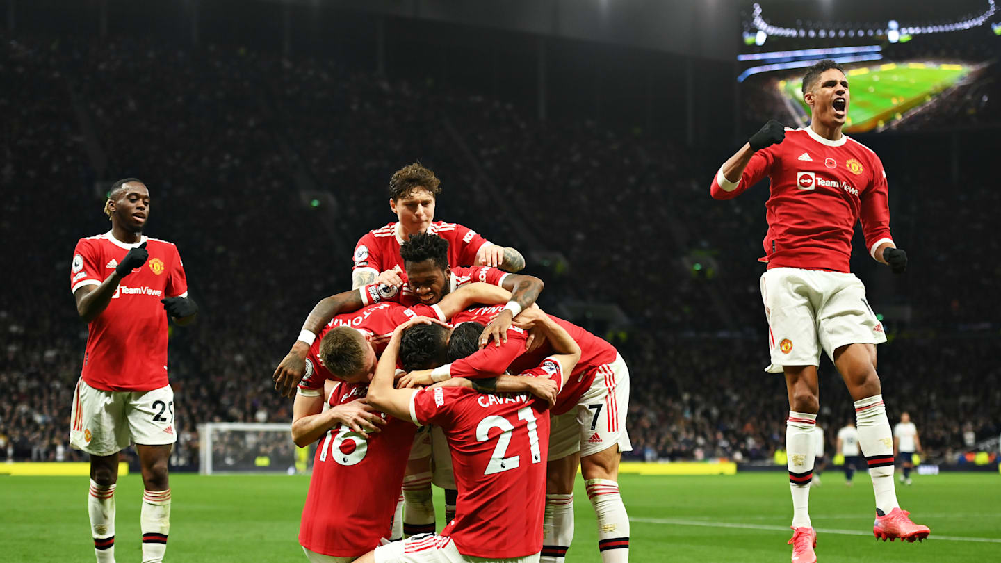 MU menang 3-0 vs Tottenham Hotspur Liga Inggris