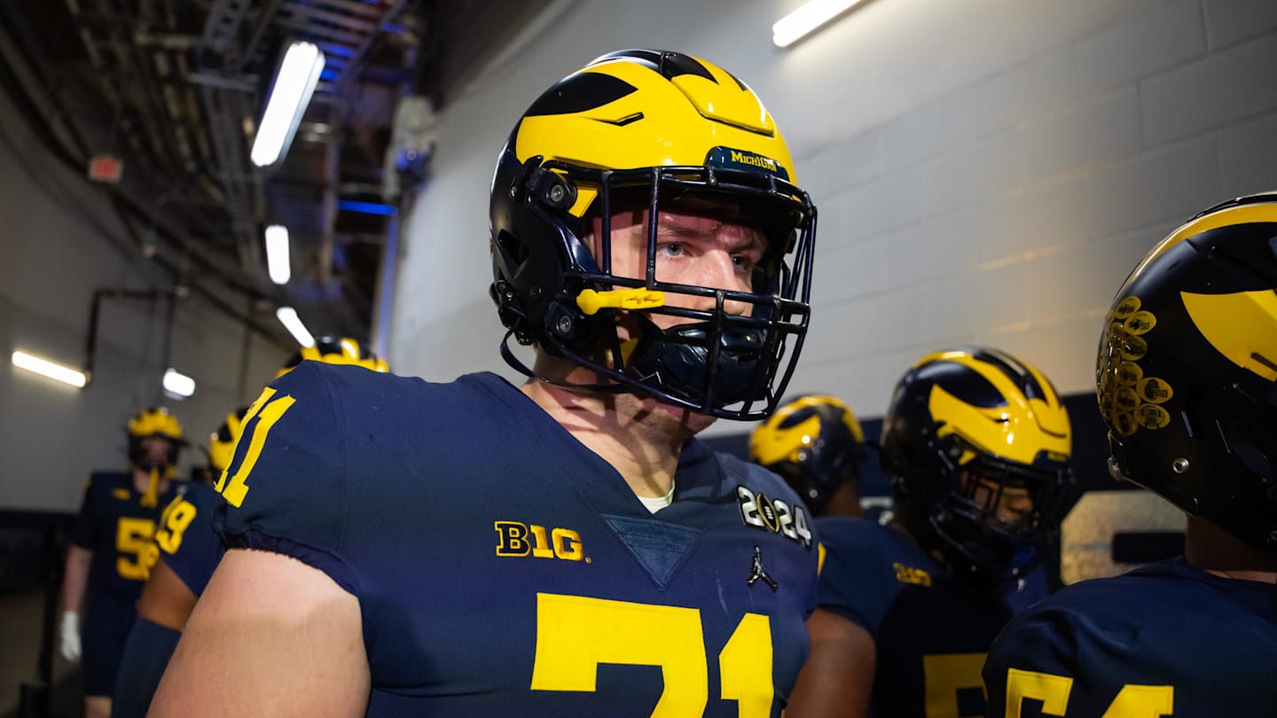 Michigan Football Evan Link talks mentality shift with offensive line