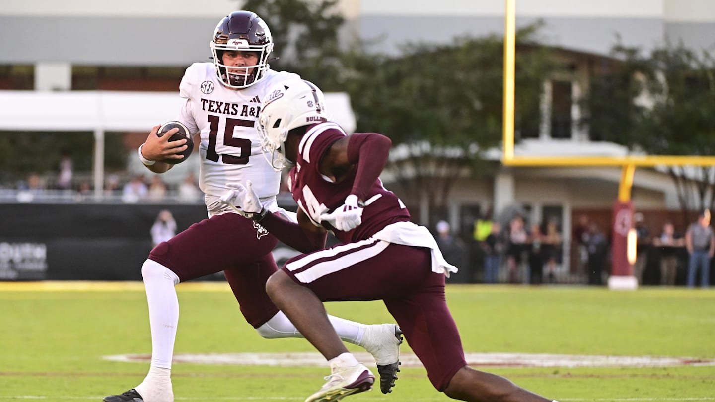 Mike Elko Evaluates Conner Weigman vs. Mississippi State