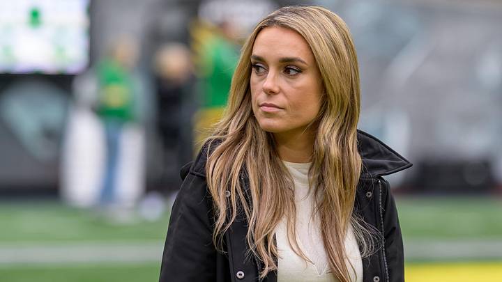 ESPN’s Molly McGrath flexes Ole Miss style in sleeveless black top ...