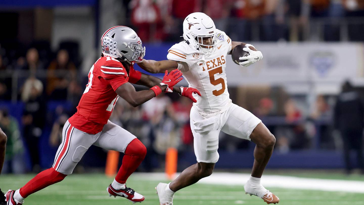 Texas Longhorns WR Ryan Wingo Gives Clever Answer to Question About ...