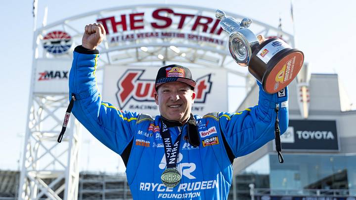 Tony Stewart Tallies First NHRA Top Fuel Victory in Las Vegas.