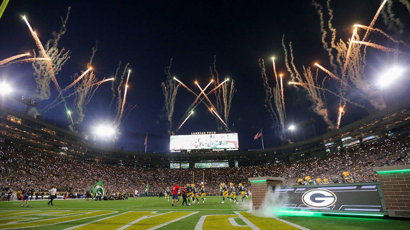 SI vs. Huber: Picking Every Game on Packers’ Schedule