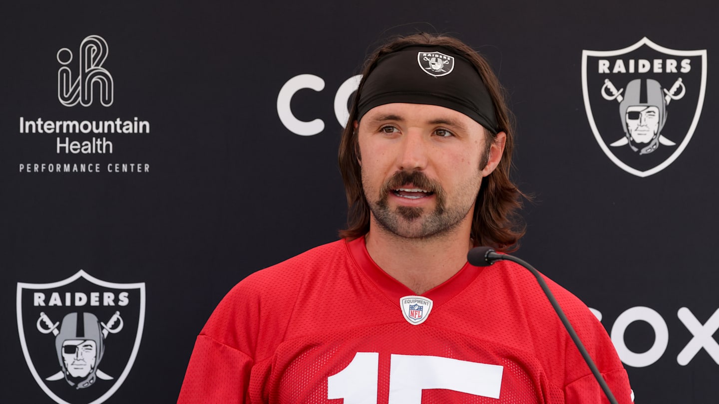 Fans go wild over hilarious Gardner Minshew photo shoot